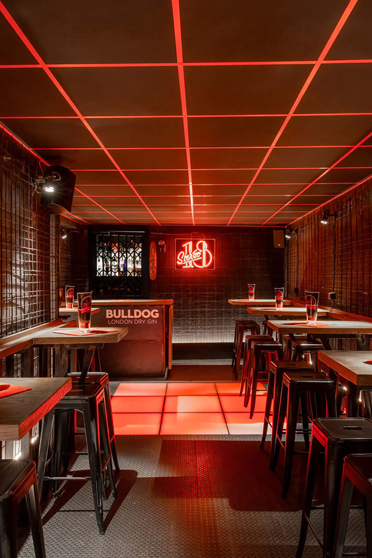 Interior Design Leisure & Retail Bar Stereo 18 | Pablo Peyra Studio